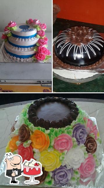 New Poona Bakery, Daund, FH5J+PJR - Restaurant reviews