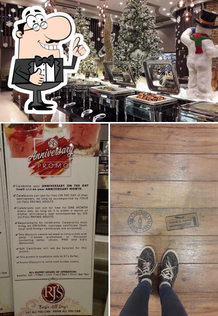 RJ’s Buffet restaurant, Naga - Restaurant reviews
