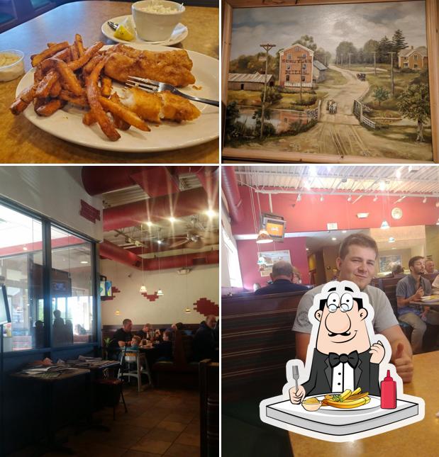 Pinckney Diner, 150 S Howell St in Pinckney - Restaurant reviews