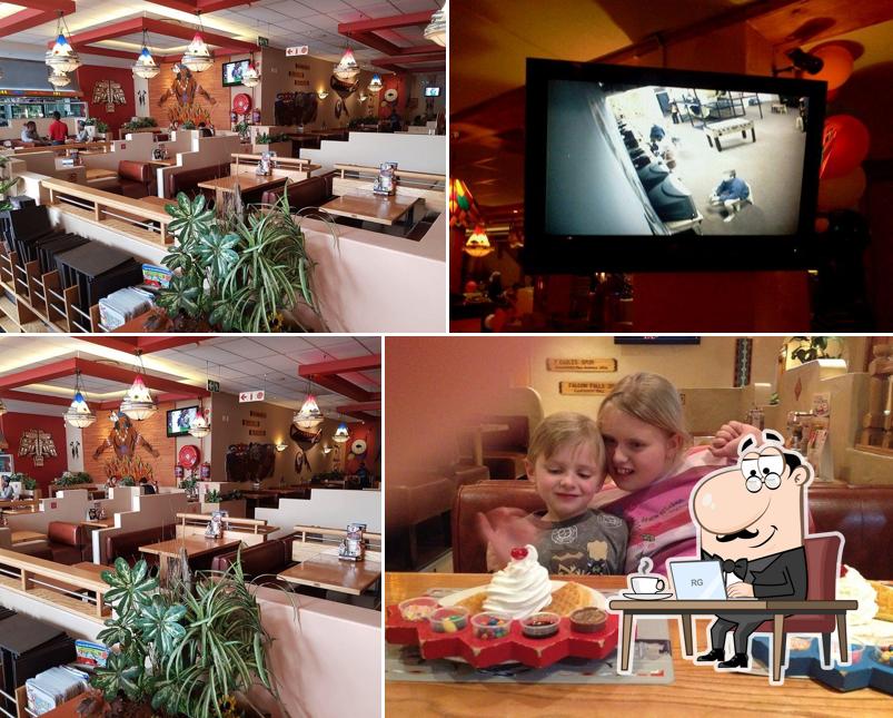 Eagle Falls Spur restaurant, Sandton, Cnr Short St & Fourways Blvd