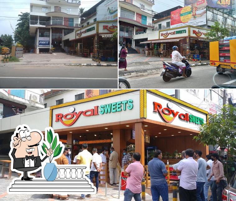 ROYAL SWEETS PATHADIPALAM, Ernakulam - Restaurant reviews