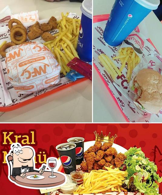 Master Fried Chicken, Mersin, Hüseyin Okan Merzeci Blv. - Restaurant ...