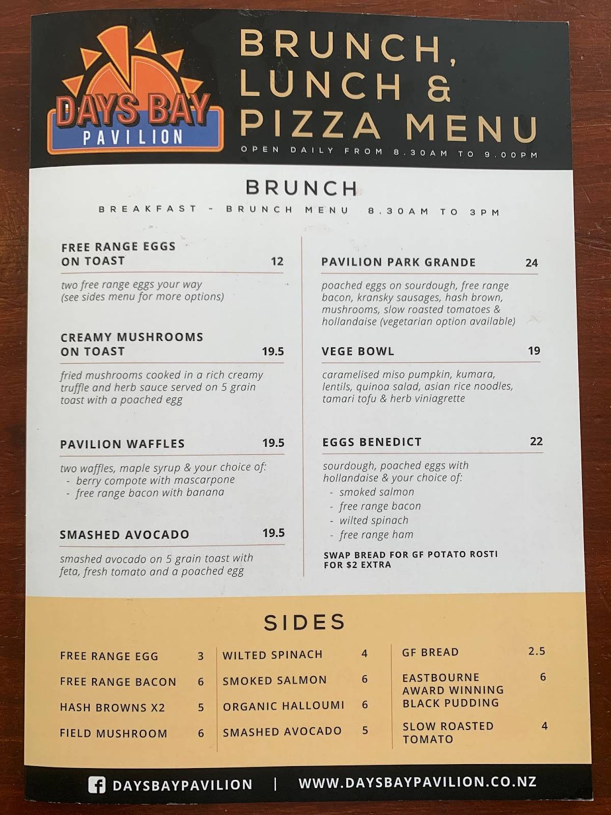 Menu at Days Bay Pavilion pizzeria, Lower Hutt