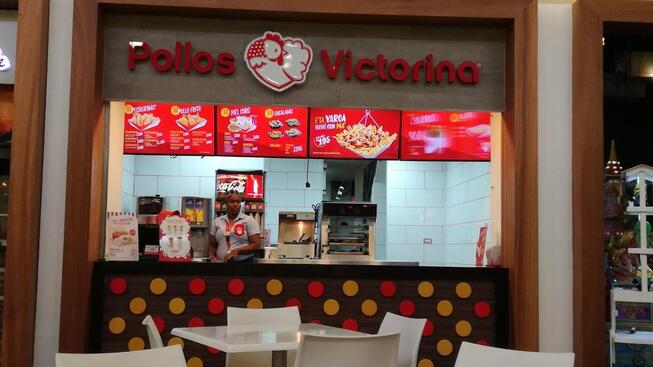 Menu at Pollo Victorina restaurant, Higuey