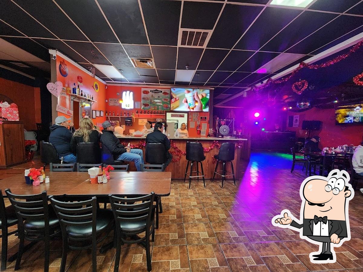 El Godinazo Centro Botanero in Fresno - Restaurant reviews