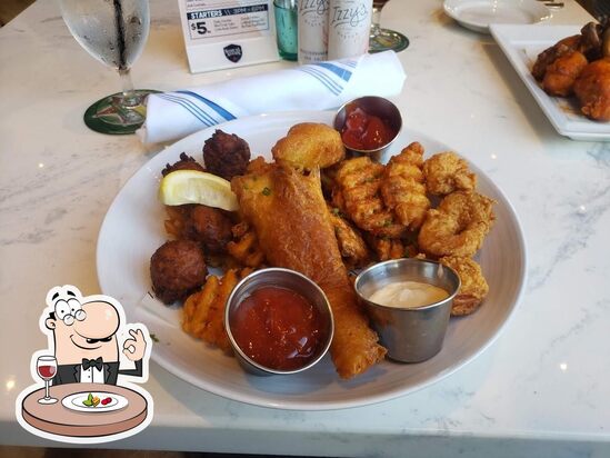 Izzy's Fish & Oyster in Fort Myers - Restaurant menu and reviews